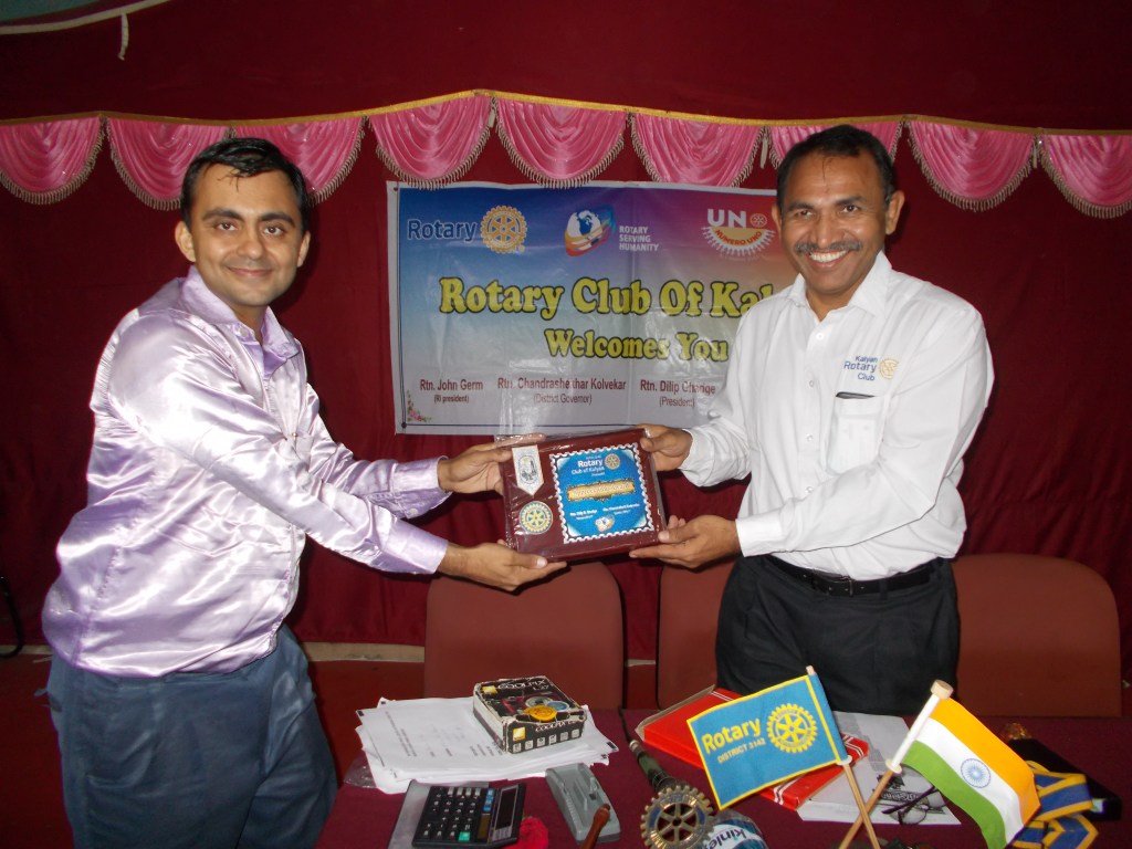 I LOVE MATHS AND WILL ALWAYS DO SO SAYS SUPER ENERGETIC MATHEMAGICIAN ...